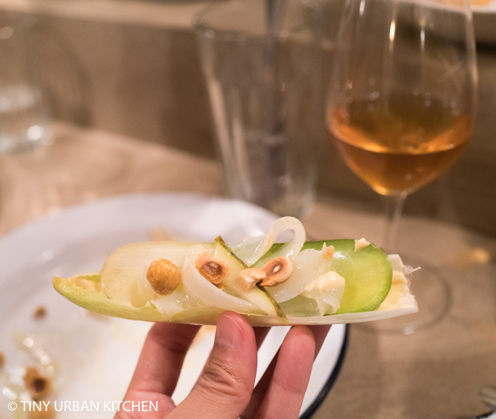 Clamato Paris - Casual Trendy Seafood Bar - Tiny Urban Kitchen