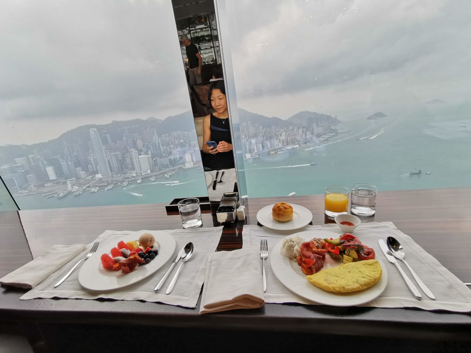 Tosca di Angelo Ritz Carlton Hong Kong - Tiny Urban Kitchen