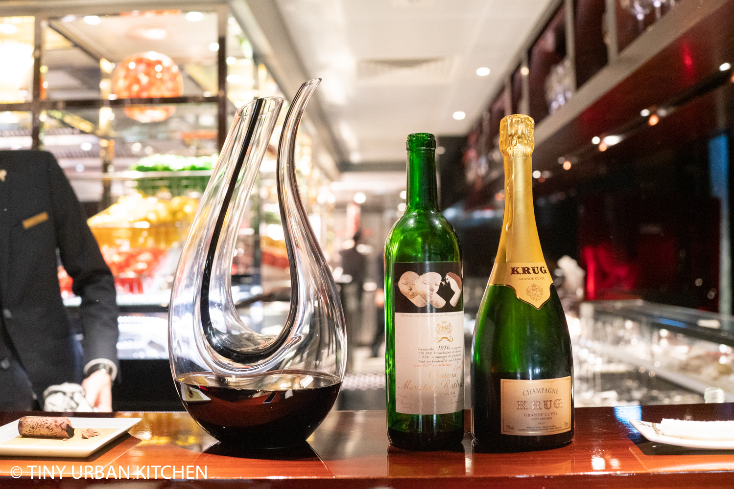 L'Atelier de Joel Robuchon Hong Kong - Tiny Urban Kitchen