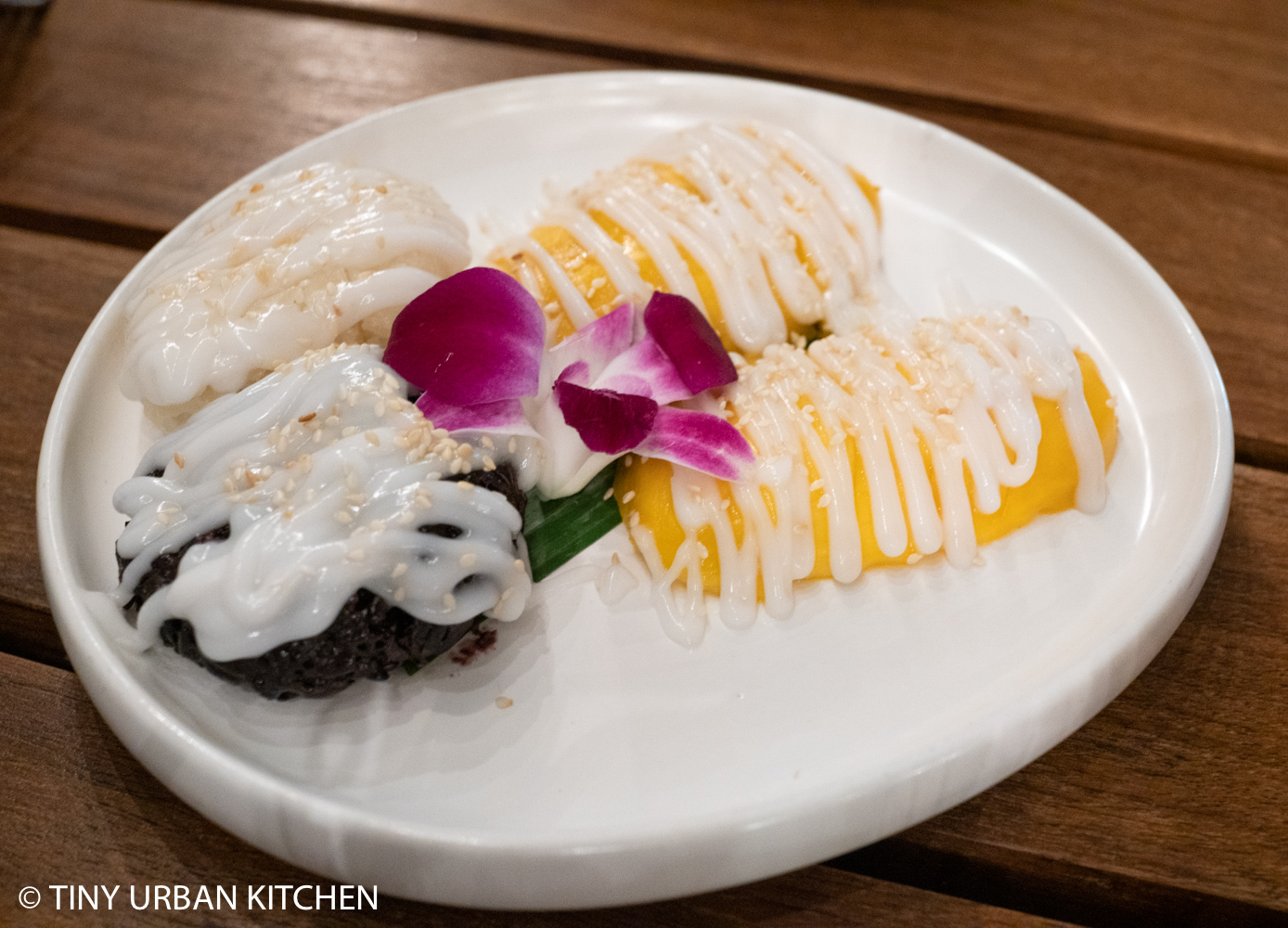 Ruam Thai Wan Chai Hong Kong - Tiny Urban Kitchen