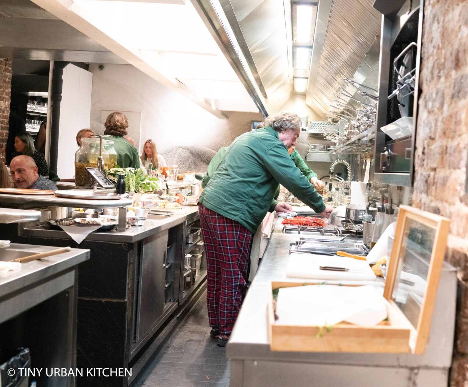 Restaurant Table Bruno Verjus Paris - Tiny Urban Kitchen