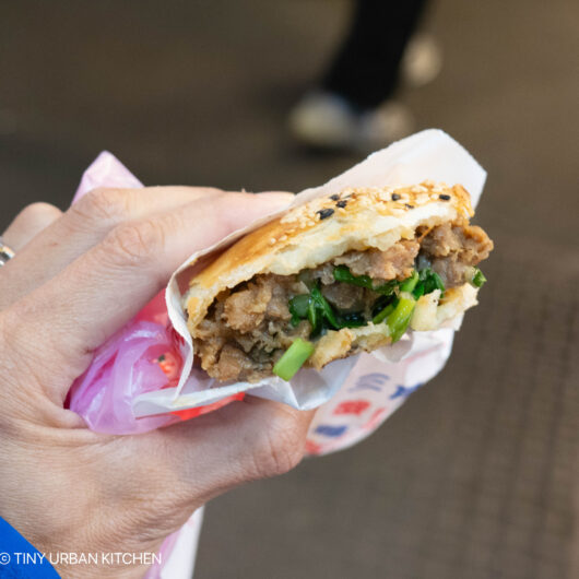 Stir Fried Chinese Long Beans with Garlic - Tiny Urban Kitchen